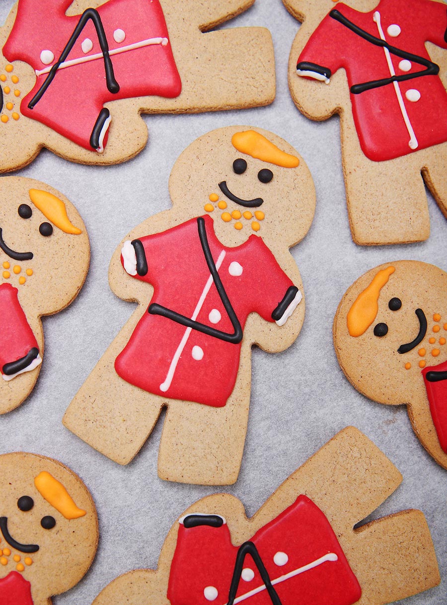Morrisons Swindon celebrates Father’s day with ‘gingerbread prince’